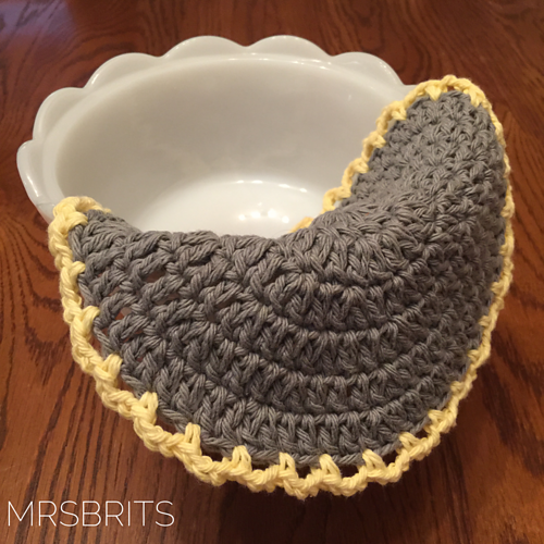 Ravelry: Easy Round Crochet Dishcloth pattern by MrsBrits