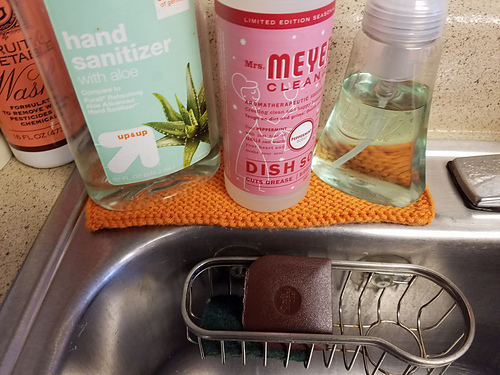 Ravelry: 1-Hour Kitchen Soap Mat pattern by Cheerfully Planted Designs