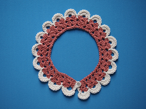 Ravelry: Lace collar pattern by Susie Johns
