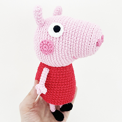 Ravelry: Peppa Pig pattern by Maria Somer