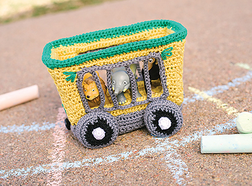 Ravelry: Animal Train Car pattern by Megan Kreiner