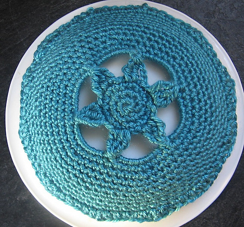 Ravelry: Keeping Kippah (Yarmulke) Star of David Version pattern by ...