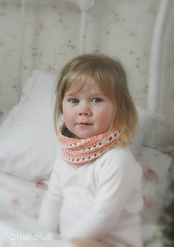 Ravelry: Ricky cowl pattern by Muki Crafts