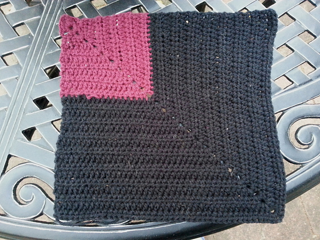 Ravelry: HDC mitered granny square pattern by Justin Phillips