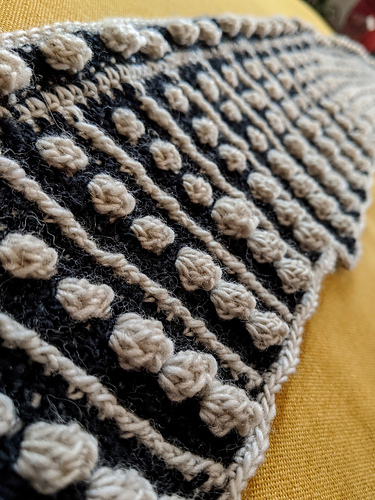 Ravelry: Dissent Scarf pattern by Michael Yarnell