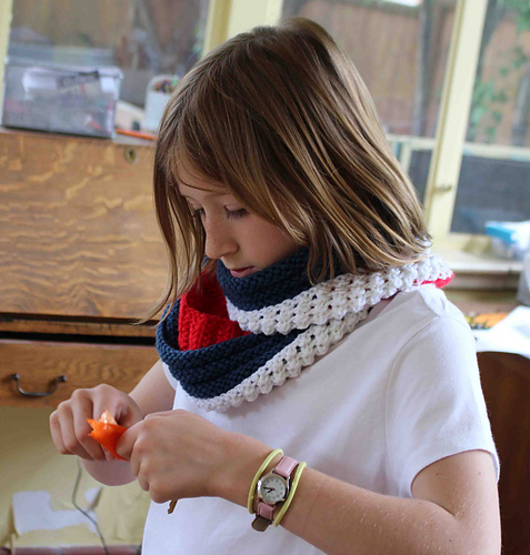 Ravelry: Layer Cake Loop pattern by steepndeep's Designs