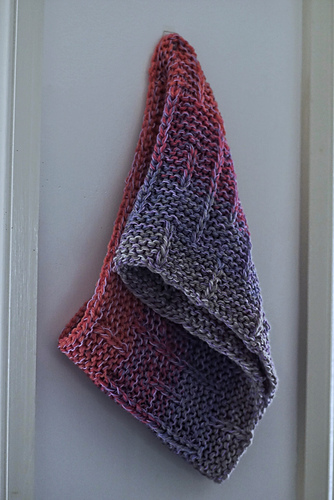 Ravelry: LINE SHIFT pattern by Marion Bulin