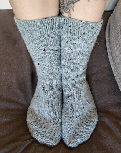 Ravelry: Cosy Hug Socks pattern by Myriam Forneris