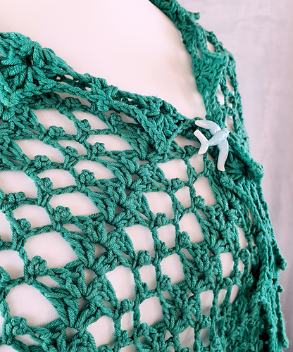 Ravelry: Atomic Spring Wrap pattern by Sharon Murphy