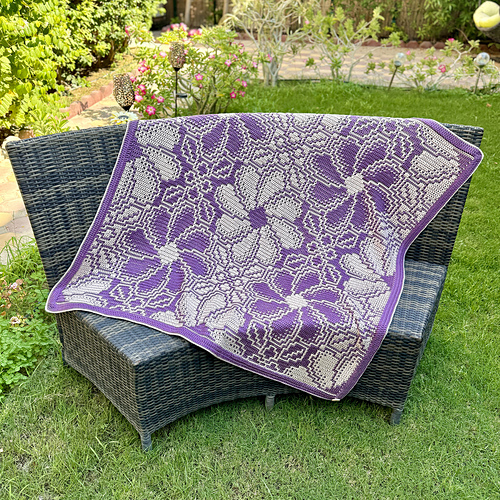 Ravelry: Auntie Anke pattern by Anke Wintermans