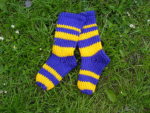 Ravelry: Snazzy Trampoline Socks pattern by Helen Jacobs-Grant