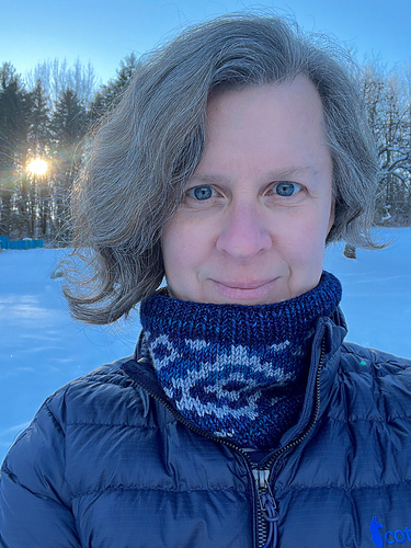 Ravelry: Home (Again) Cowl pattern by Leslie Roth