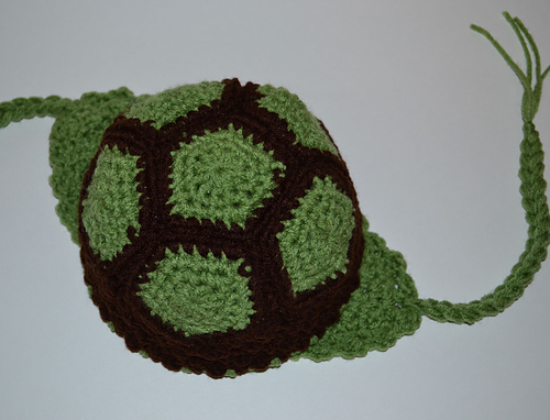 Ravelry: Turtle Shell Hat pattern by Sweet Potato 3