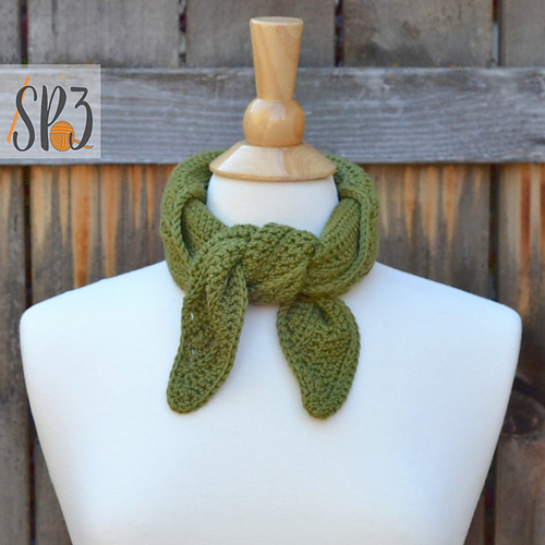 Ravelry: Girlfriend Mini Scarf pattern by Sweet Potato 3