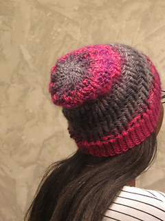 Ravelry: Shansze's Stepping Texture Hat Dos