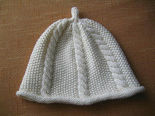 Ravelry: Cable and Moss Stitch Hat pattern by Debbie Bliss