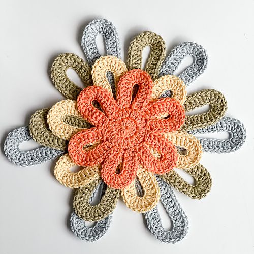 Ravelry: Flower Power Pan Protectors pattern by Tonya Bush