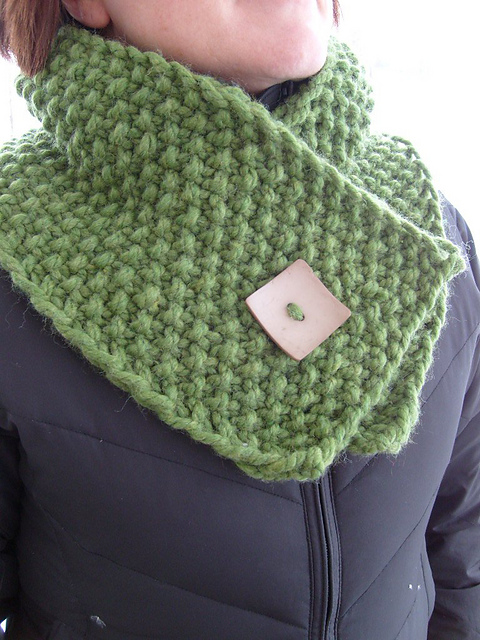 Ravelry: Bulky & Warm Neck Wrap pattern by Nancy Wilson