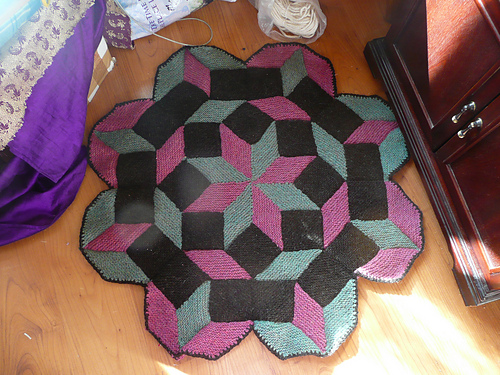 Ravelry: Penrose pattern by Woolly Thoughts