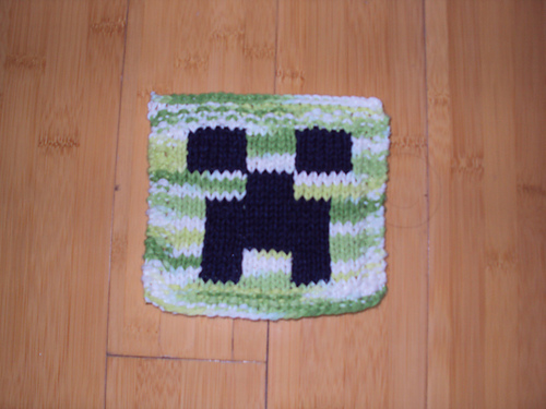 Ravelry: Minecraft Creeper - 2 pattern by Nancy Zellner