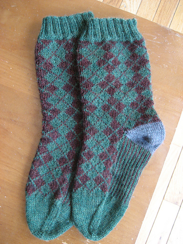 Ravelry: 2-Stranded Argyle Socks pattern by Camille Chang