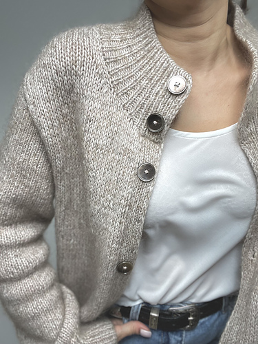 Ravelry: Soft Loop Cardigan pattern by Natalja Ledvanova