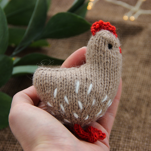 Ravelry: Knitted chicken pattern by Natalya Savchenkova