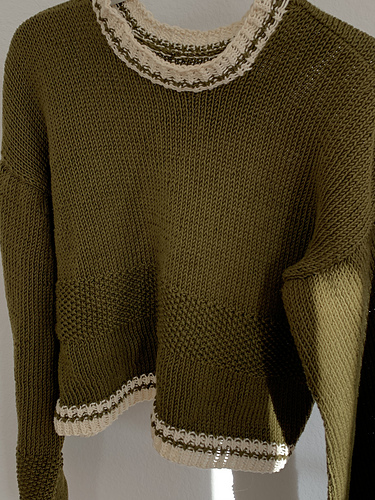 Ravelry: Mom Sweater pattern by Nathalie Paesler