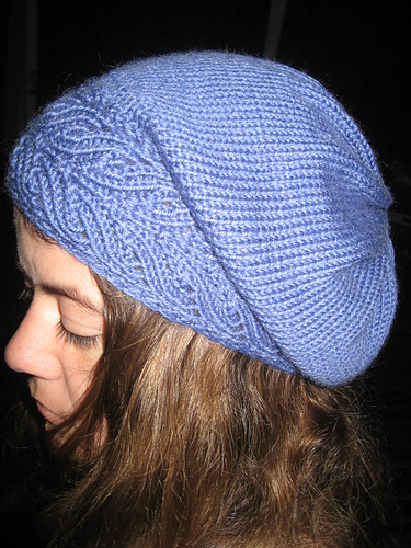 Ravelry: Annabella Slouchy Hat pattern by Anna Aponte