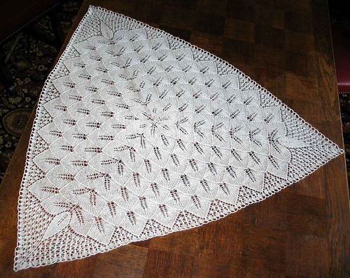 Ravelry: Leaf Envy pattern by Mary R. White