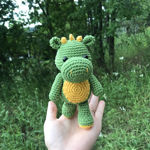 Ravelry: little dragon Toby pattern by Nadegda Zatenackaya