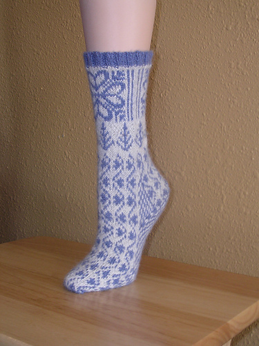 Ravelry: Nordic Star Socks pattern by Jan Malone