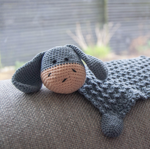 Ravelry: Cuddle Cloth Elly Elliot - Blankie - Nusseklud pattern by ...