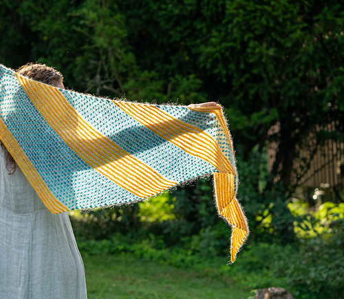 Ravelry: Sun Singer pattern by Stephanie Lotven