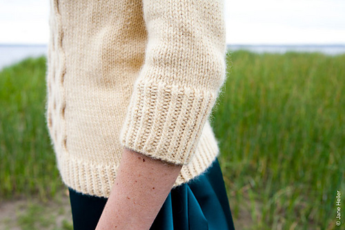 Ravelry: Oscillate pattern by Amy Herzog