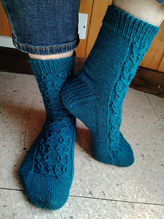 Ravelry: Chamallow Socks pattern by MarGueNée