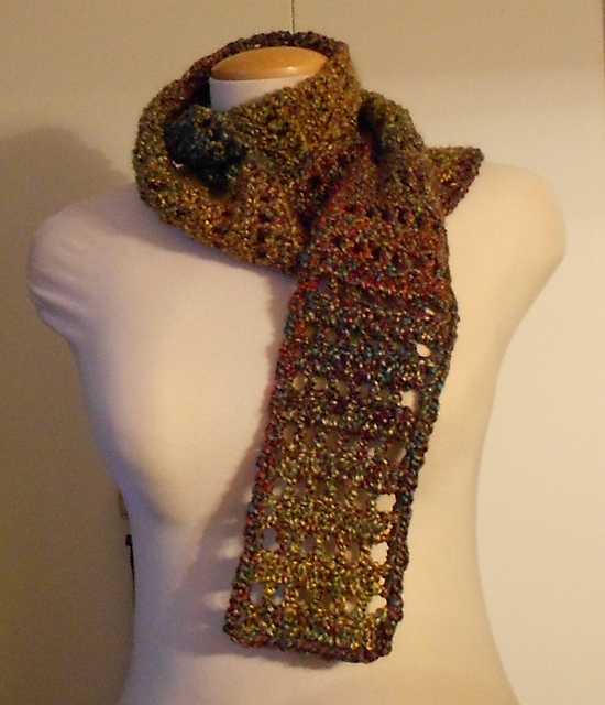 Ravelry: Homespun Scarf pattern by Lion Brand Yarn