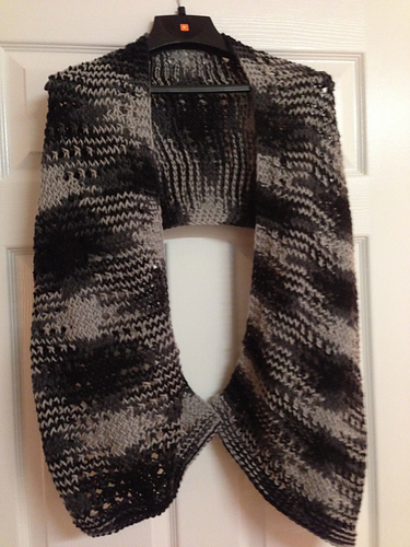Ravelry: Simple Lace Wrap pattern by Renee Van Hoy