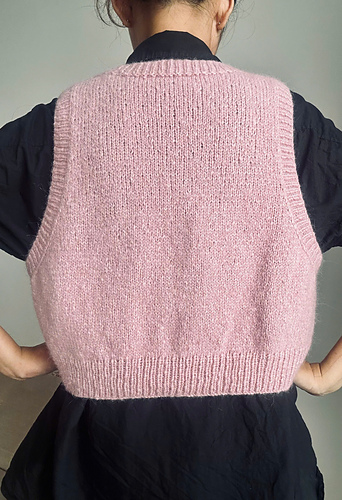 Ravelry: Boxy vest pattern by Ngo Quynh
