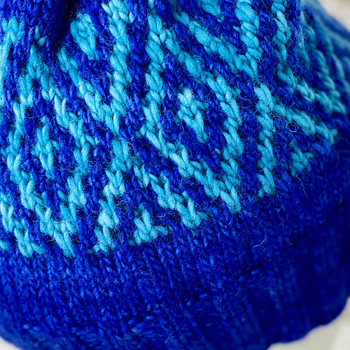 Ravelry: Sapphires in the Sky pattern by Shelby Nichols