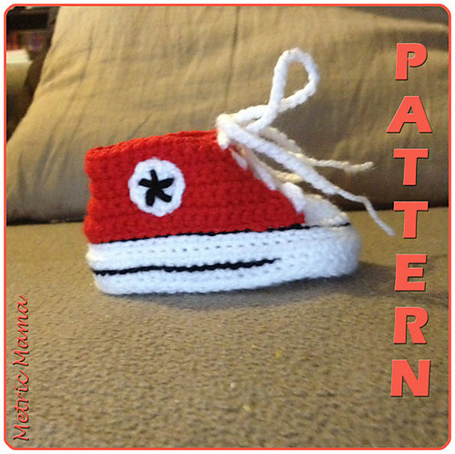 Ravelry: Baby Converse pattern by Nicole Davis