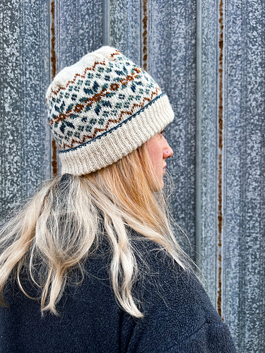 Ravelry: Burnt Rust Toorie pattern by Nicole Estelle Designs