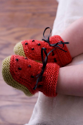 Ravelry: Watermelon Booties pattern by Kathie Popadin