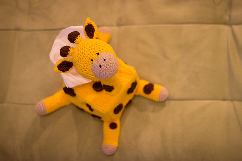 Ravelry: Giraffe Tissue box cover pattern by Niki Deli