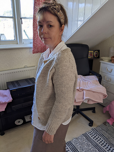 Ravelry: nittywitty555's Felix Cardigan