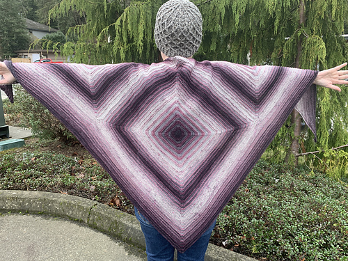 Ravelry: Gradient Geometry pattern by Debra Gerhard