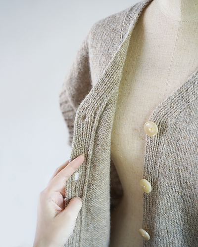 Ravelry: V Neck Chokki pattern by Noriko Ichikawa