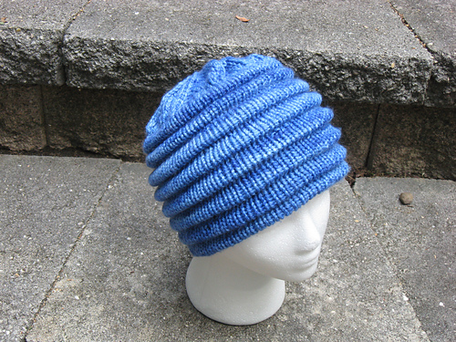 Ravelry: Super Warm Pleated Hat pattern by Zabeth Loisel-Weiner