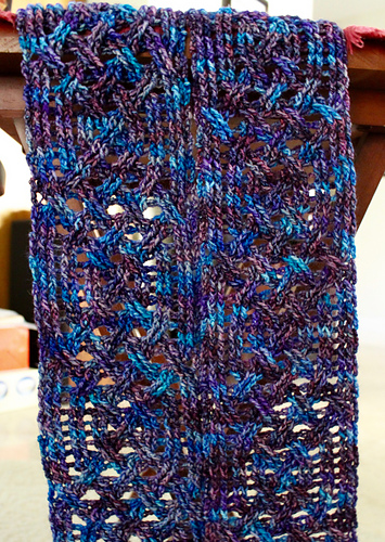 Ravelry: Lacy Cable Scarf pattern by Noelle Stiles