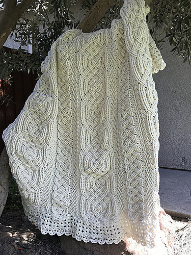 Ravelry: Aberdeen Cable Blanket pattern by Noelle Stiles